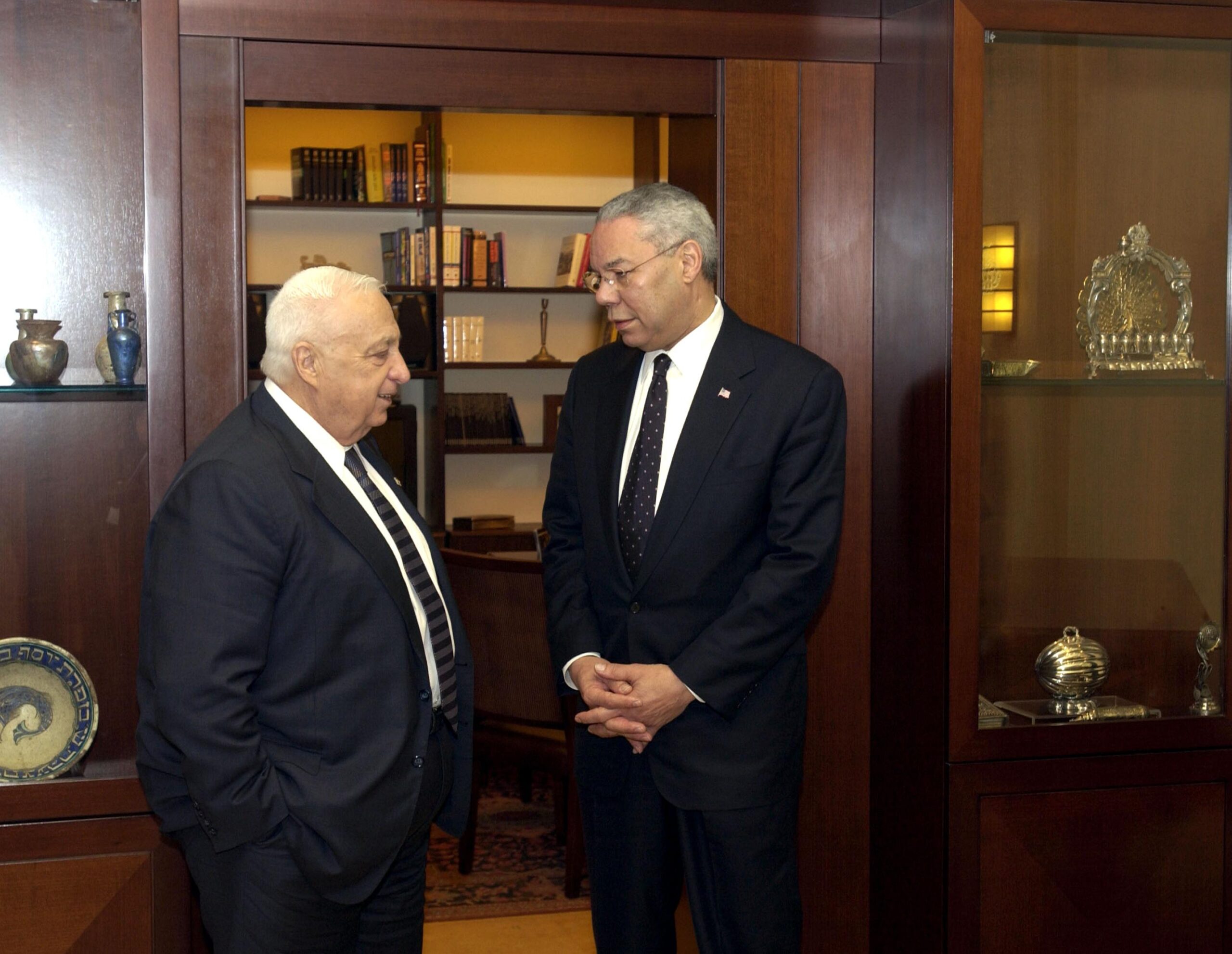 Powell Seeks Mideast Ceasefire | CIE