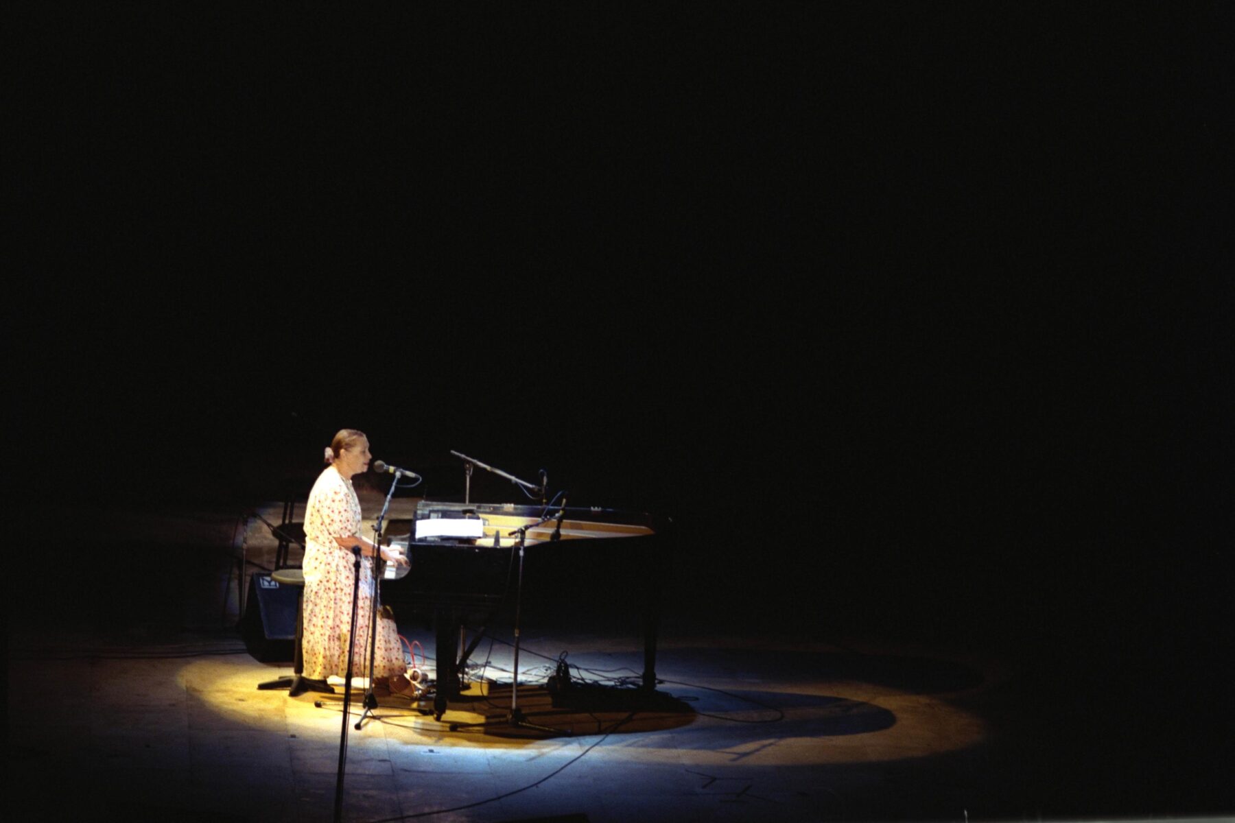 Musician Naomi Shemer Dies | CIE