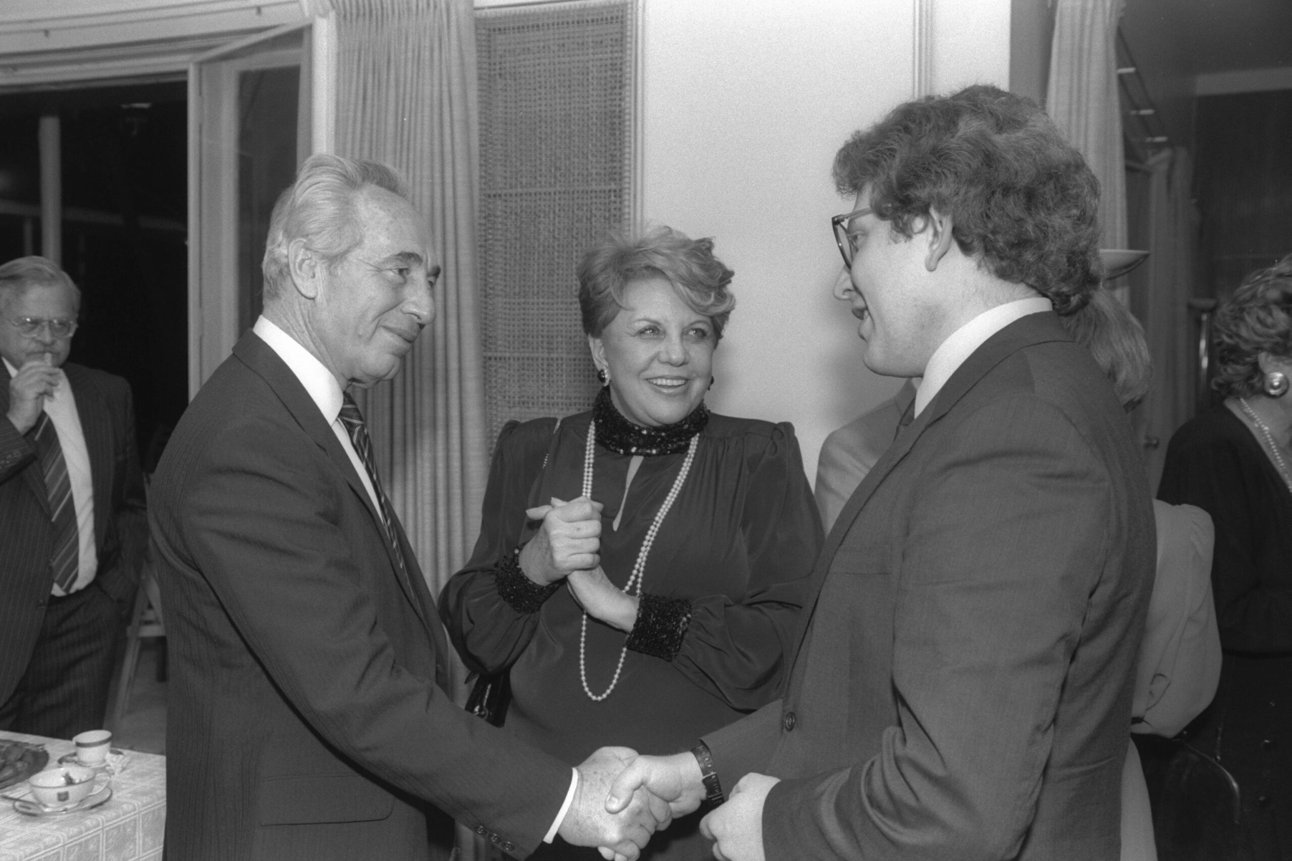 Conductor Shlomo Mintz Is Born | CIE
